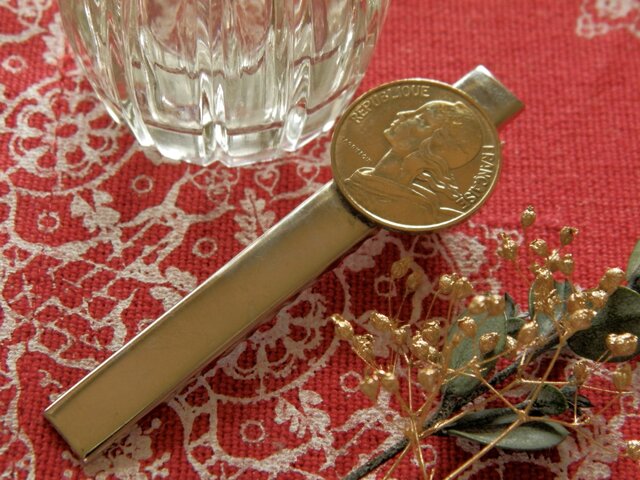 #PCB22 France Coin Clip | iichi 日々の暮らしを心地よくするハンドメイドやアンティークのマーケットプレイス