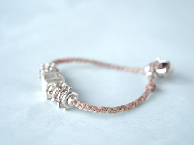 -Silver- code bracelet | iichi 日々の暮らしを心地よくするハンドメイドやアンティークのマーケットプレイス