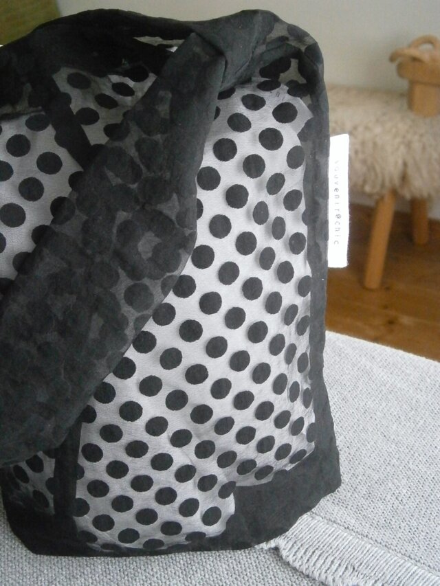 DotsOrgandy 透けるBag | iichi 日々の暮らしを心地よくするハンドメイドやアンティークのマーケットプレイス