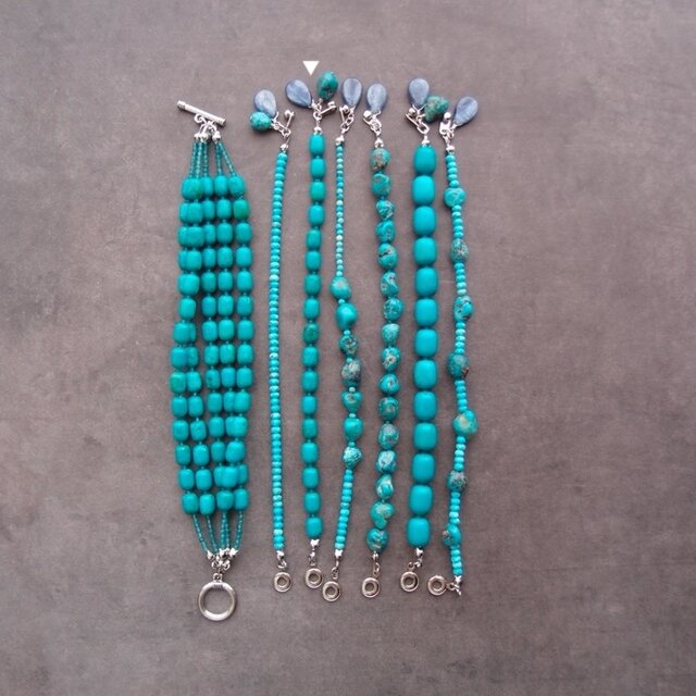 ブルージェード × マグネサイトターコイズ（S） ブレスレット／Magnesite Turquoise × Blue Jade | iichi 日々の暮らしを心地よくするハンドメイドや ...