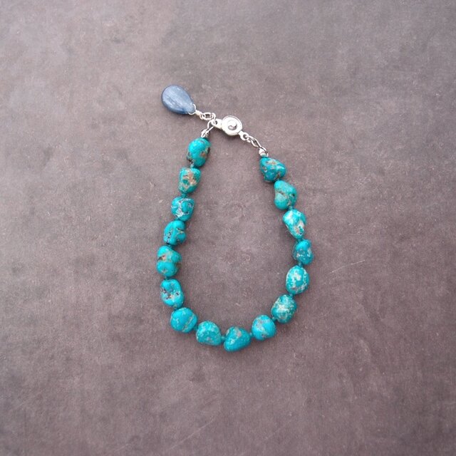 【RP】Turquoise Bracelet／ターコイズ ブレスレット | iichi 日々の暮らしを心地よくするハンドメイドやアンティークのマーケットプレイス