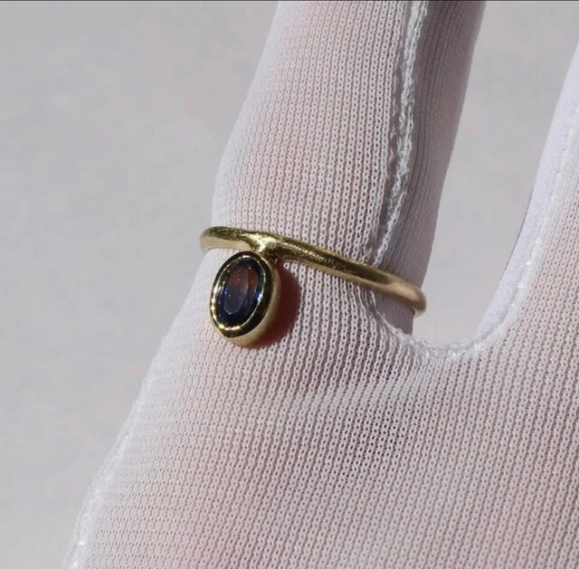 Bicolor sapphire / K10YG | iichi 日々の暮らしを心地よくするハンドメイドやアンティークのマーケットプレイス