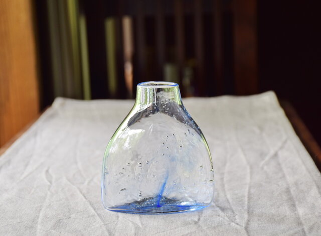 konoha花瓶すぼみくちのあお | iichi 日々の暮らしを心地よくするハンドメイドやアンティークのマーケットプレイス