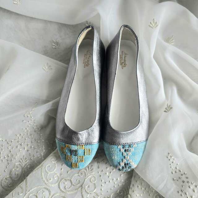 日本国内から発送★オンリーワンsale 訳あり＊カクタスキリム バレリーナ シルバー 37 | iichi 日々の暮らしを心地よくするハンドメイドやアンティークのマーケットプレイス