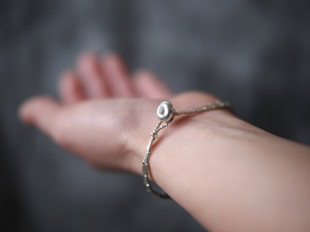 -Incarose・Moss aquamarine- silver double bracelet | iichi 日々の暮らしを心地よくするハンドメイドやアンティークのマーケットプレイス