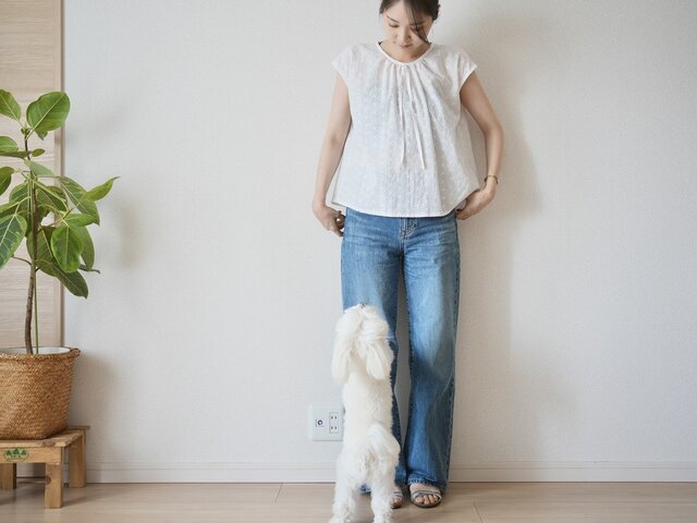 コットンレースのフレンチブラウス 白 No.303 | iichi 日々の暮らしを心地よくするハンドメイドやアンティークのマーケットプレイス