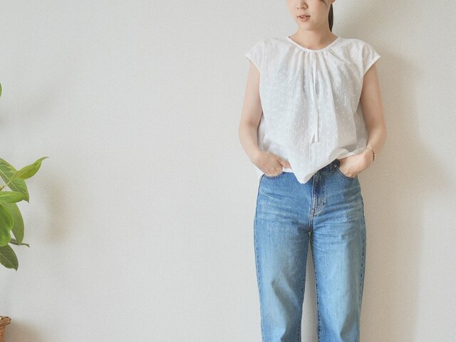 コットンレースのフレンチブラウス 白 No.303 | iichi 日々の暮らしを心地よくするハンドメイドやアンティークのマーケットプレイス