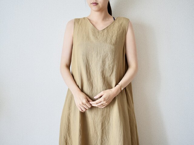 リネン100% ベージュのリボンワンピース No.317 | iichi 日々の暮らしを心地よくするハンドメイドやアンティークのマーケットプレイス