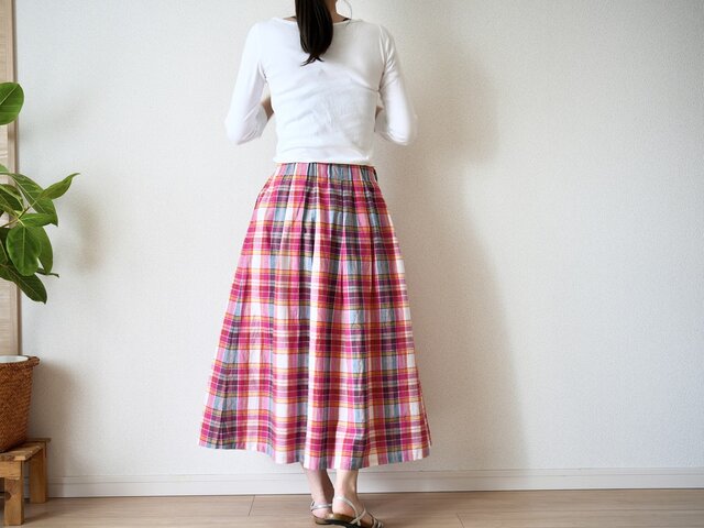 マドラスチェックのスカート（赤系） No.316 | iichi 日々の暮らしを心地よくするハンドメイドやアンティークのマーケットプレイス