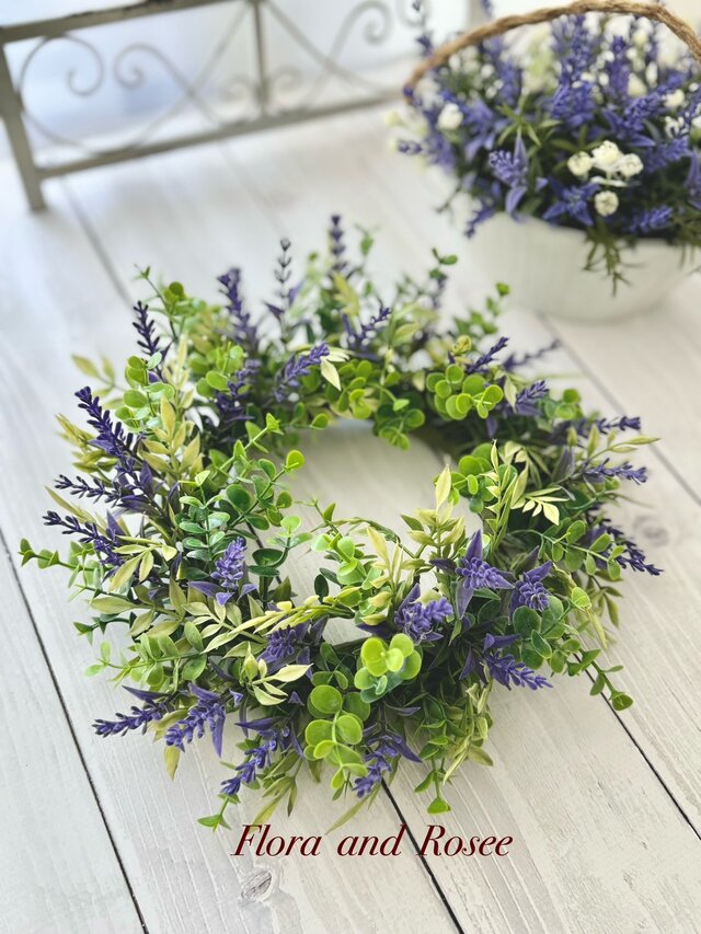 ラベンダーのリース | iichi 日々の暮らしを心地よくするハンドメイドやアンティークのマーケットプレイス