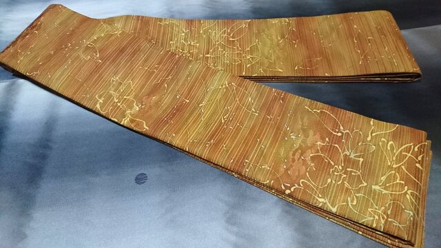 創作帯☆角帯 ぼかし花模様 巾約11cm | iichi 日々の暮らしを心地よくするハンドメイドやアンティークのマーケットプレイス