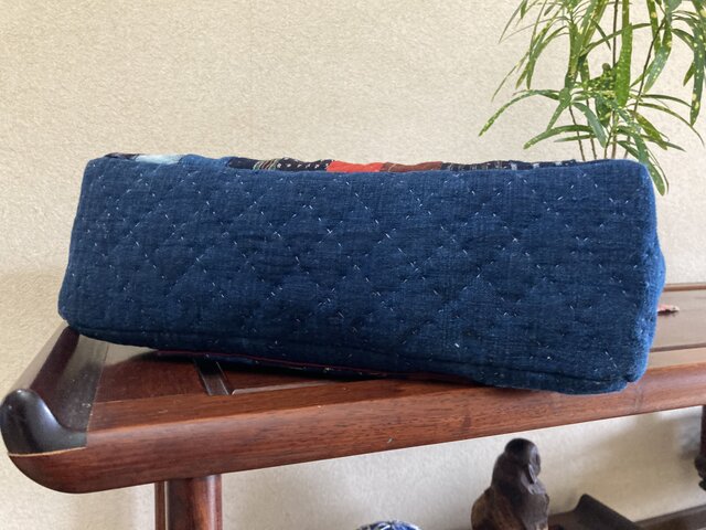 No.319 藍染バッグ | iichi 日々の暮らしを心地よくするハンドメイドやアンティークのマーケットプレイス