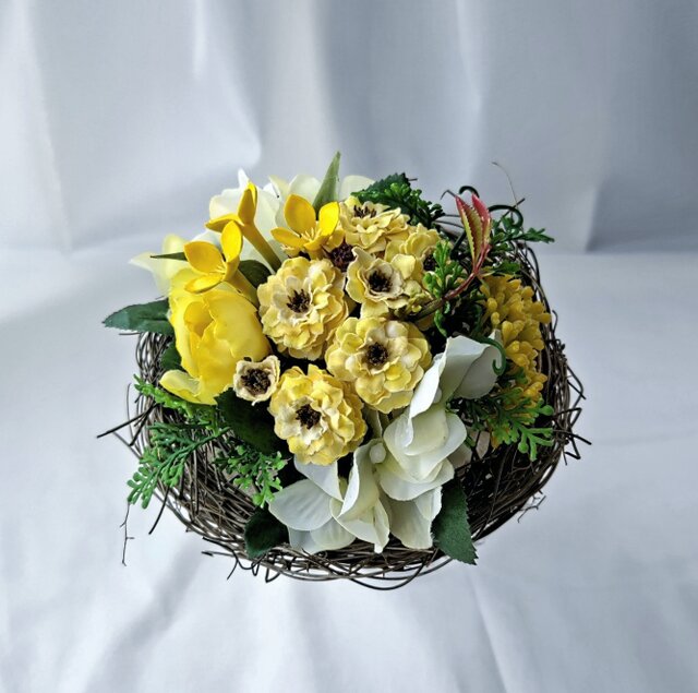mini bouquet （yellow） | iichi 日々の暮らしを心地よくするハンドメイドやアンティークのマーケットプレイス