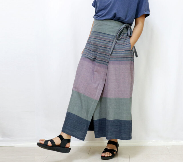 20％OFF手織り綿のお洒落な巻きパンツスカート、ブルー＆パープルミックス | iichi 日々の暮らしを心地よくするハンドメイドやアンティークのマーケットプレイス