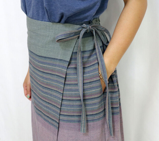 20％OFF手織り綿のお洒落な巻きパンツスカート、ブルー＆パープルミックス | iichi 日々の暮らしを心地よくするハンドメイドやアンティークのマーケットプレイス