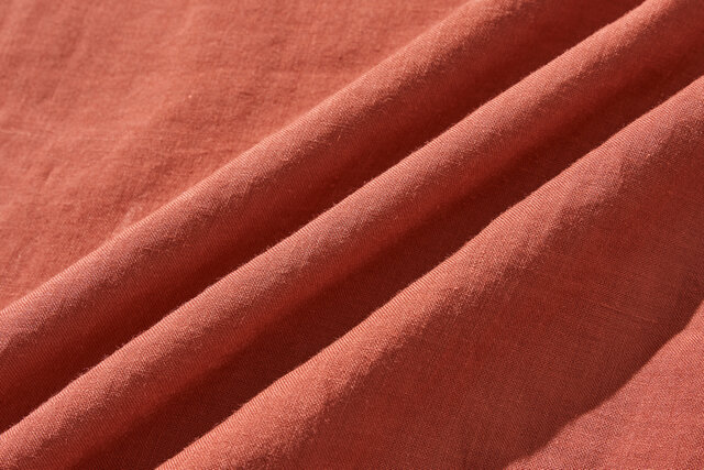 さらりと着心地よい、リネンブラウス 7分袖 橙色 240517-4 | iichi 日々の暮らしを心地よくするハンドメイドやアンティークのマーケットプレイス