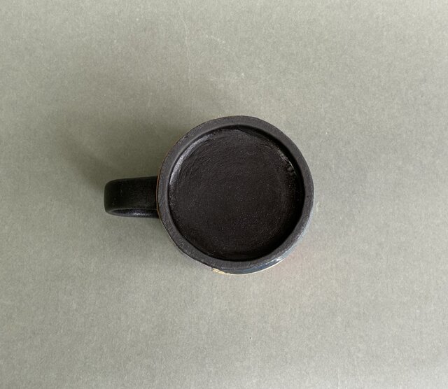 化粧掻き落とし文様 マグカップ159 | iichi 日々の暮らしを心地よくするハンドメイドやアンティークのマーケットプレイス