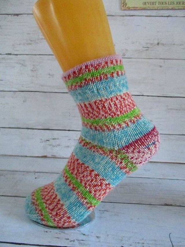 冷え取りソックス Rico Design Superba Bamboo 013 & Uni | iichi 日々の暮らしを心地よくするハンドメイドやアンティークのマーケットプレイス