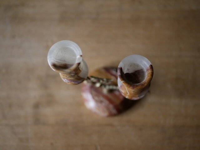 マーブル 2t灯 キャンドルスタンド フランスブロカント アンティークのある生活 | iichi 日々の暮らしを心地よくするハンドメイドやアンティークのマーケットプレイス