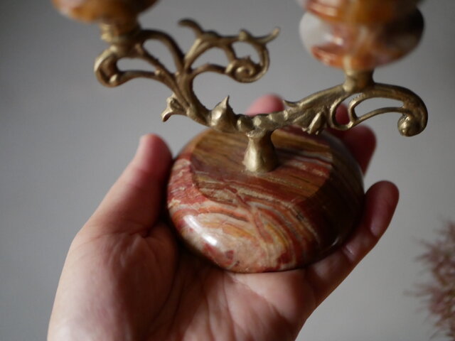 マーブル 2t灯 キャンドルスタンド フランスブロカント アンティークのある生活 | iichi 日々の暮らしを心地よくするハンドメイドやアンティークのマーケットプレイス