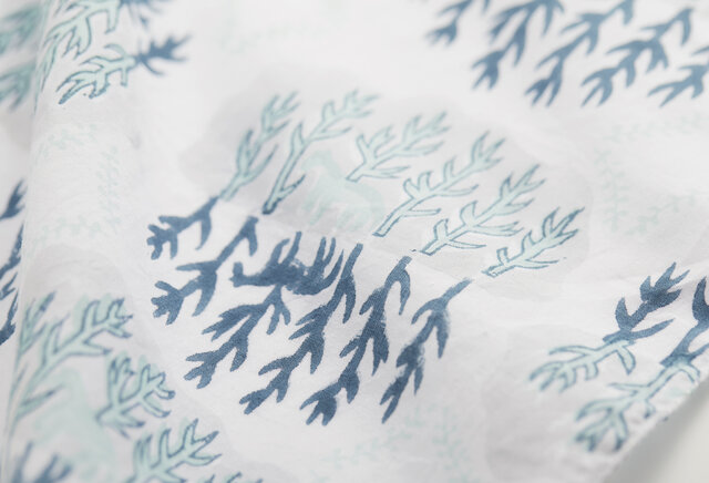 BLOCK PRINT ハンカチ / Horse | iichi 日々の暮らしを心地よくするハンドメイドやアンティークのマーケットプレイス