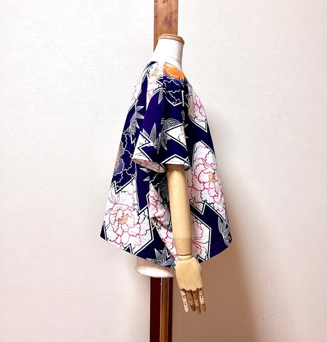 アンティーク浴衣の着物スリーブトップス | iichi 日々の暮らしを心地よくするハンドメイドやアンティークのマーケットプレイス