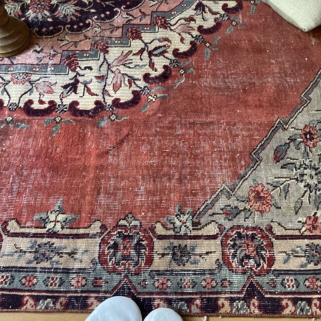 94×166 ブラウンレッド クラシカル ボタニカル トルコヴィンテージラグ | iichi 日々の暮らしを心地よくするハンドメイドやアンティークのマーケットプレイス