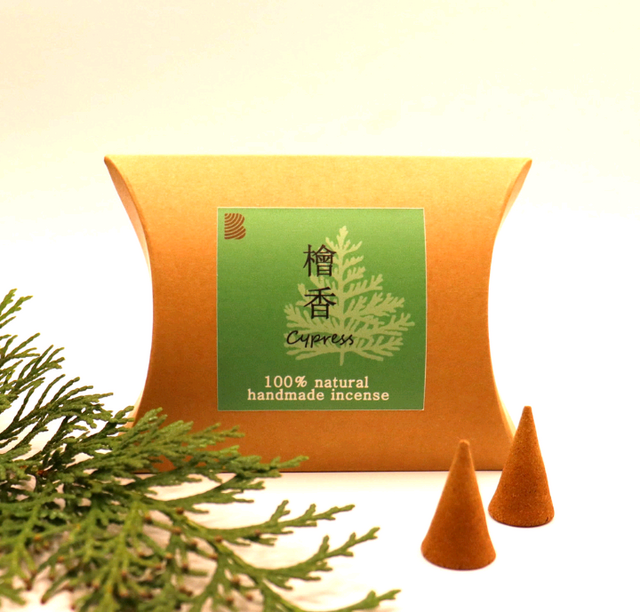 【天然素材】ヒノキのお香 100%natural incense | iichi 日々の暮らしを心地よくするハンドメイドやアンティークの ...
