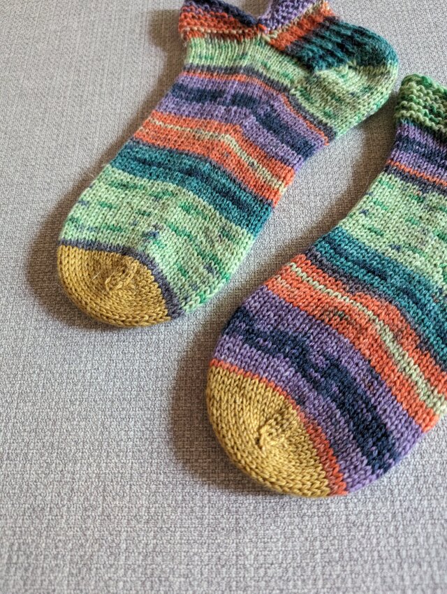 No.1457 うつぼソックス242匹め | iichi 日々の暮らしを心地よくするハンドメイドやアンティークのマーケットプレイス