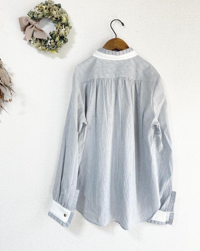 コードレーン フリルシャツ usugrey MUSHA | iichi 日々の暮らしを心地よくするハンドメイドやアンティークのマーケットプレイス