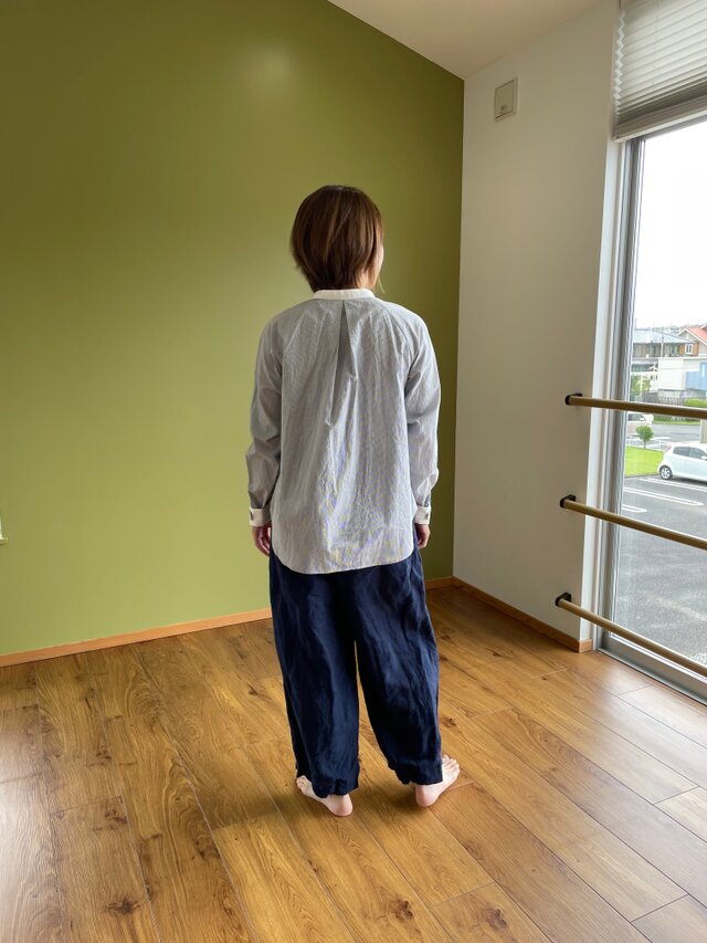 コードレーン フリルシャツ beige MUSHA | iichi 日々の暮らしを心地よくするハンドメイドやアンティークのマーケットプレイス