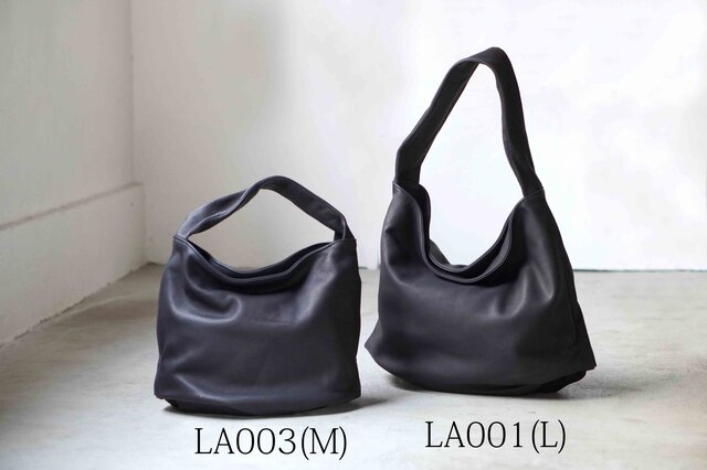 シルキータッチしっとりレザー⁂軽く柔らかい袋タイプ・LUA(LA001)＃漆黒⁂ | iichi 日々の暮らしを心地よくするハンドメイドやアンティークのマーケットプレイス