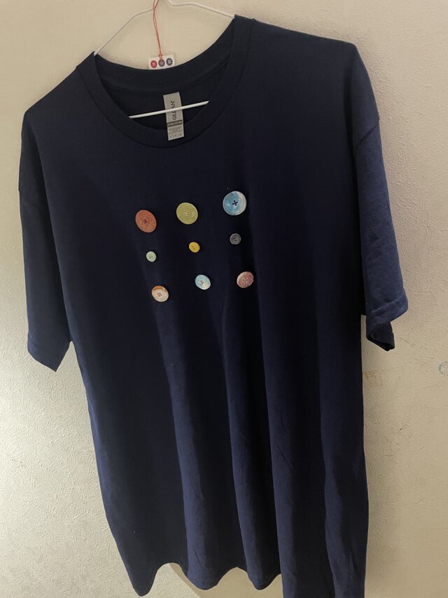 ボタンTシャツ L | iichi 日々の暮らしを心地よくするハンドメイドやアンティークのマーケットプレイス