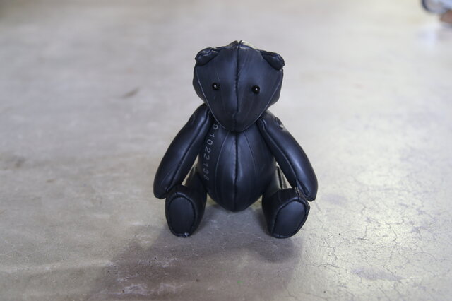 BIKE/BEAR | iichi 日々の暮らしを心地よくするハンドメイドやアンティークのマーケットプレイス