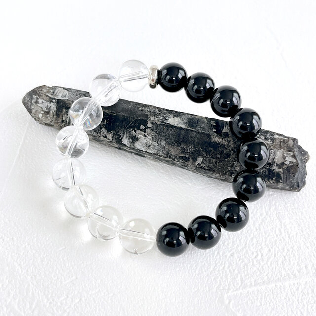 チベット産モリオンB・原石・51g 黒水晶ポイント | iichi 日々の暮らしを心地よくするハンドメイドやアンティークのマーケットプレイス