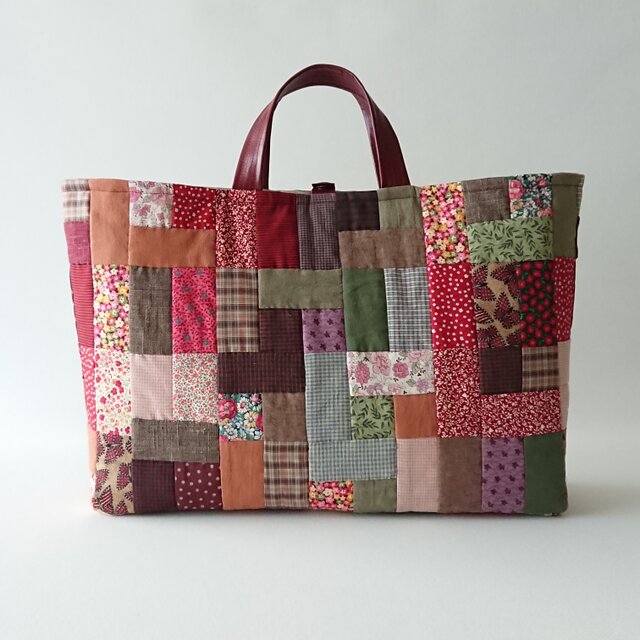 patchwork tote [L] | iichi 日々の暮らしを心地よくするハンドメイドやアンティークのマーケットプレイス