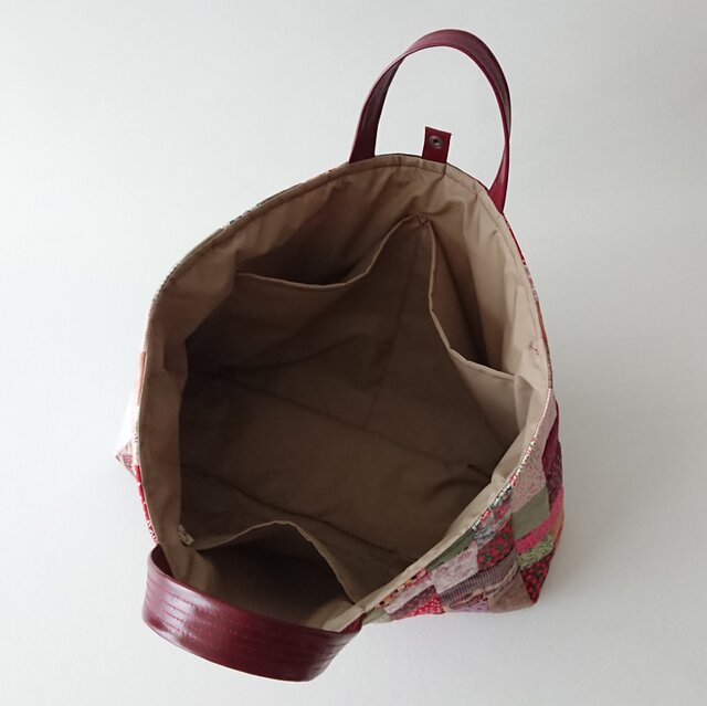 patchwork tote [L] | iichi 日々の暮らしを心地よくするハンドメイドやアンティークのマーケットプレイス