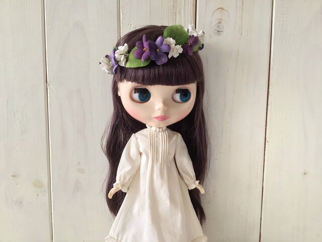 ドール用すみれと小花の花冠（L） | iichi 日々の暮らしを心地よくするハンドメイドやアンティークのマーケットプレイス