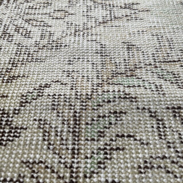 98×118 ナチュラルリーフ 淡いクリーム×ブラウン トルコヴィンテージラグ | iichi 日々の暮らしを心地よくするハンドメイドやアンティークのマーケットプレイス