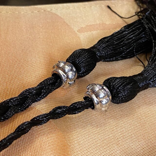 和洋折衷 単衣着物 リメイク ワンピース ドレス 帯サッシュベルト レトロ 古着 和 モダン 素敵な小紋 KW-394 | iichi 日々の暮らしを心地よくするハンドメイドやアンティークの ...