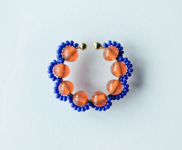 ＜Rollo～イロヅクビジュー～＞イヤーカフ『 Tangerine × Ao 』 | iichi 日々の暮らしを心地よくするハンドメイドやアンティークのマーケットプレイス