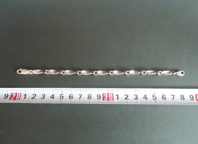 UKB1 | iichi 日々の暮らしを心地よくするハンドメイドやアンティークのマーケットプレイス