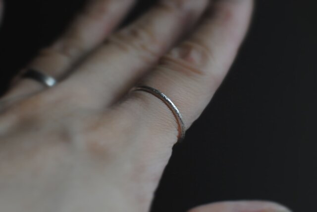 Lys 1.5mm silver950 | iichi 日々の暮らしを心地よくするハンドメイドやアンティークのマーケットプレイス