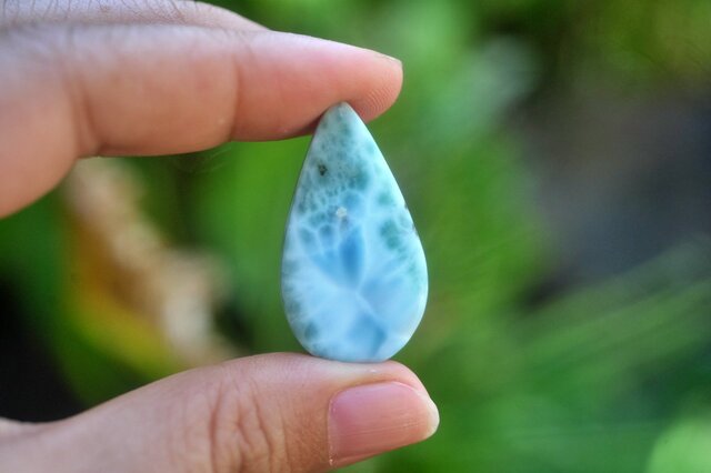 レースの波模様★ラリマー ルースs1250 | iichi 日々の暮らしを心地よくするハンドメイドやアンティークのマーケットプレイス