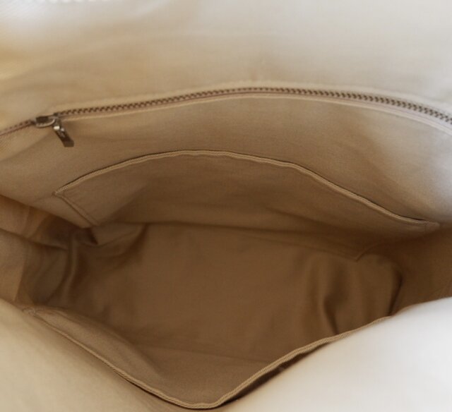 毎日のリュック/A4 ストームグレー 倉敷帆布 | iichi 日々の暮らしを心地よくするハンドメイドやアンティークのマーケットプレイス