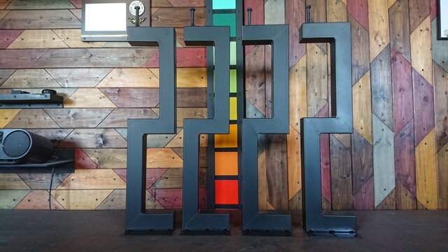 マットブラックでアイアンな極太鉄脚♪ 50×150×650mm 己型 4脚ver. | iichi 日々の暮らしを心地よくするハンドメイドやアンティークのマーケットプレイス