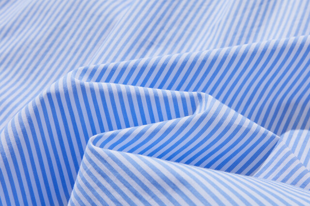 大人好みのオリジナル柄を取り入れたシャツワンピース ストライプ コットン 半袖ワンピース 240704-1 | iichi 日々の暮らしを心地よくするハンドメイドやアンティークのマーケットプレイス