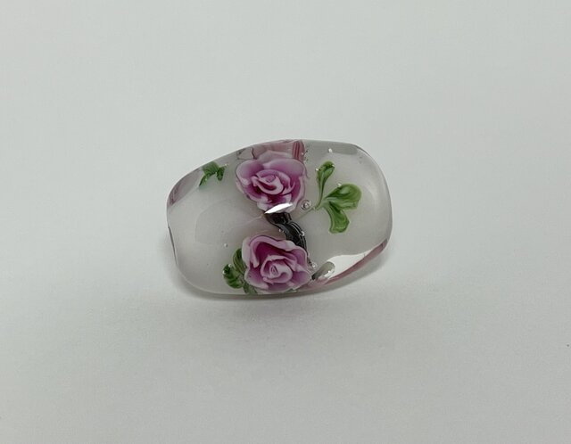 薔薇（ホワイト・難あり品）144 | iichi 日々の暮らしを心地よくするハンドメイドやアンティークのマーケットプレイス