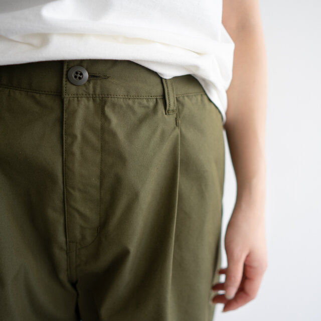 タックストレートボトム/col.cypress | iichi 日々の暮らしを心地よくするハンドメイドやアンティークのマーケットプレイス