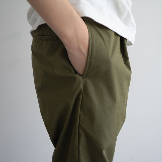 タックストレートボトム/col.cypress | iichi 日々の暮らしを心地よくするハンドメイドやアンティークのマーケットプレイス